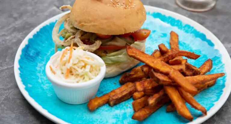 Azure Pool Bar - Sheraton Jumeirah Beach Resort - dizzer