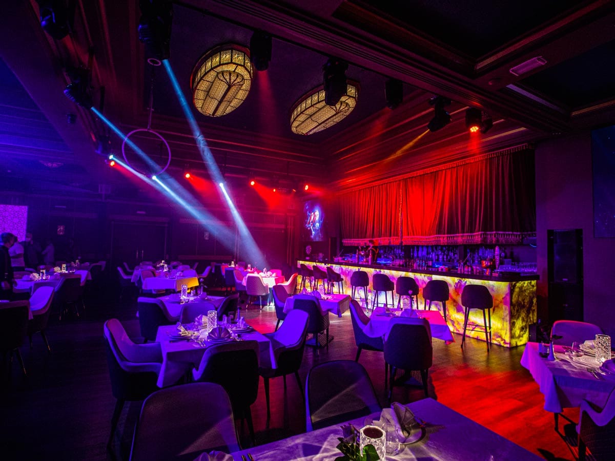 Azure Pool Bar - Sheraton Jumeirah Beach Resort - dizzer