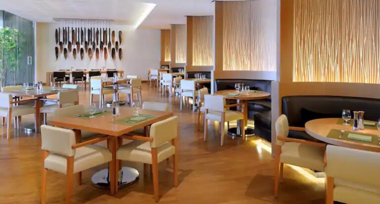 Kitchen6 - JW Marriott Marquis Dubai - dizzer