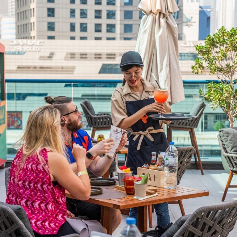 BAI Bar & Terrace - Radisson Blu Hotel Dubai Canal View - dizzer