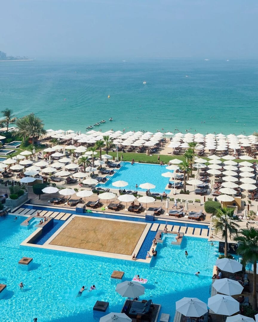 Day Pass - Azure Beach - Rixos Premium Dubai - dizzer