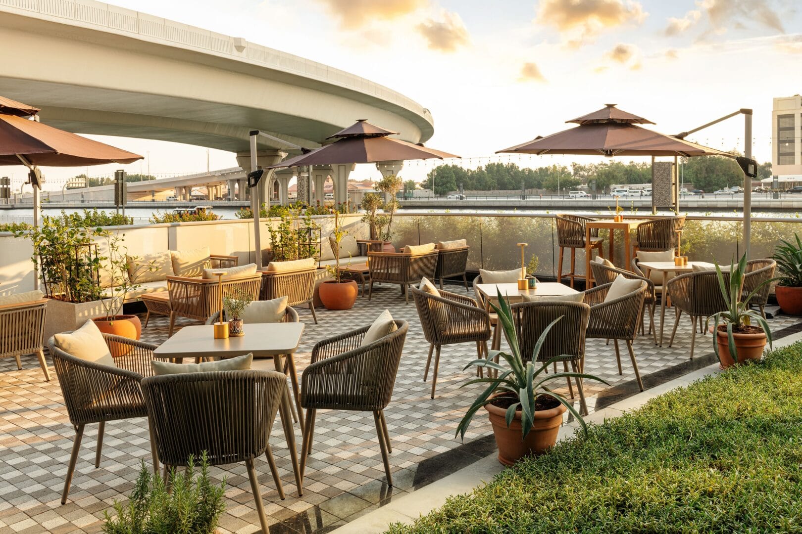 Nomadia - JW Marriott Marquis Dubai - dizzer