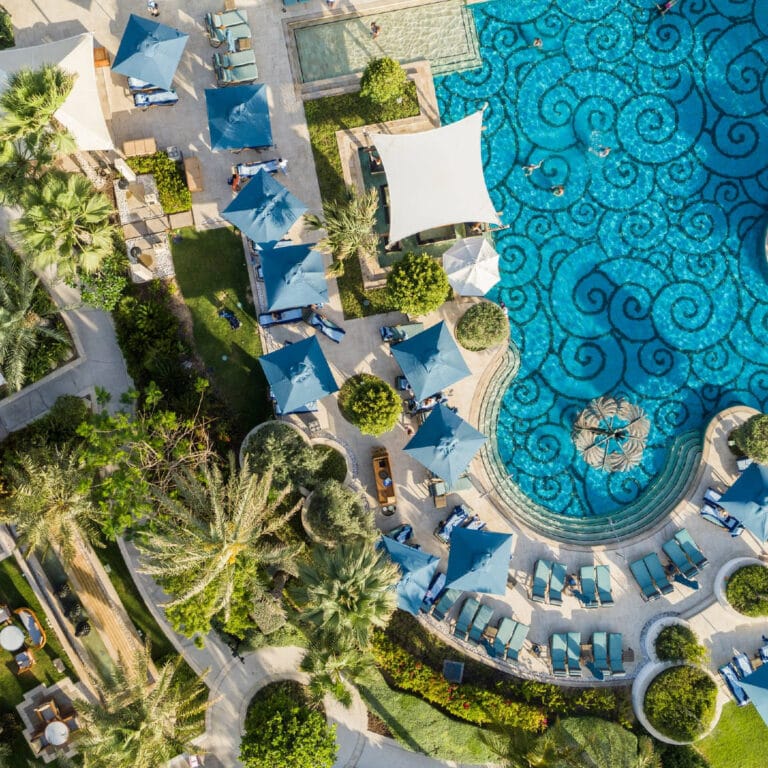 Pool and Beach Day Pass - Kalsa Pool Bar - Jumeirah Al Naseem - dizzer