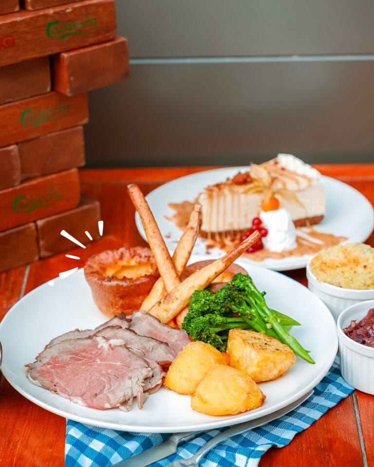 Sunday roast - Claw BBQ - Pavilion at The Beach - dizzer